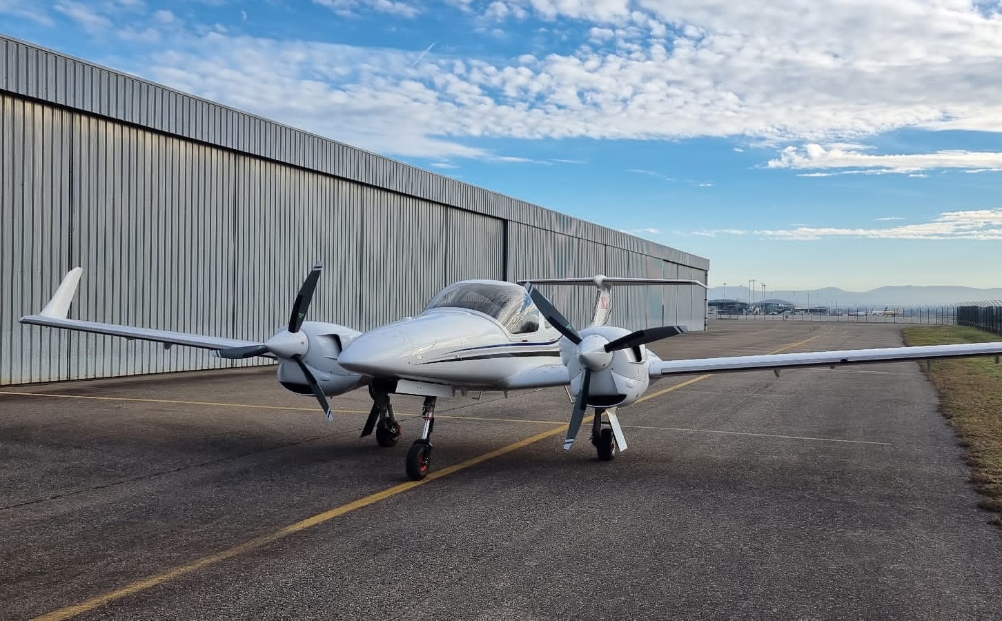 DA42 NG | Motorfluggruppe Zürich MFGZ