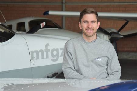 MFGZ Handling beim Zürich Airport in Kloten für General Aviation ...